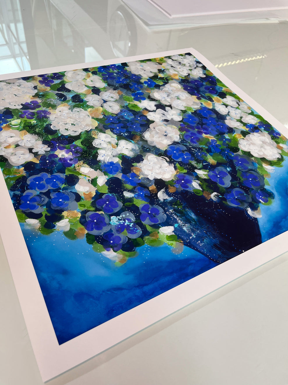 Bluebird Hydrangea – Michelle Lindsay Art